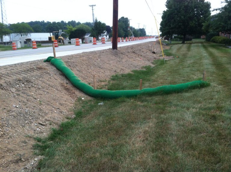 SiltSoxx - Compost Filter Socks | Silt Socks | Silt Soxx | Compost ...