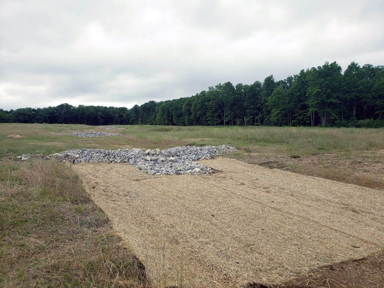 ErosionTech: Permanent Erosion Control Blankets & Mats | Straw Erosion ...